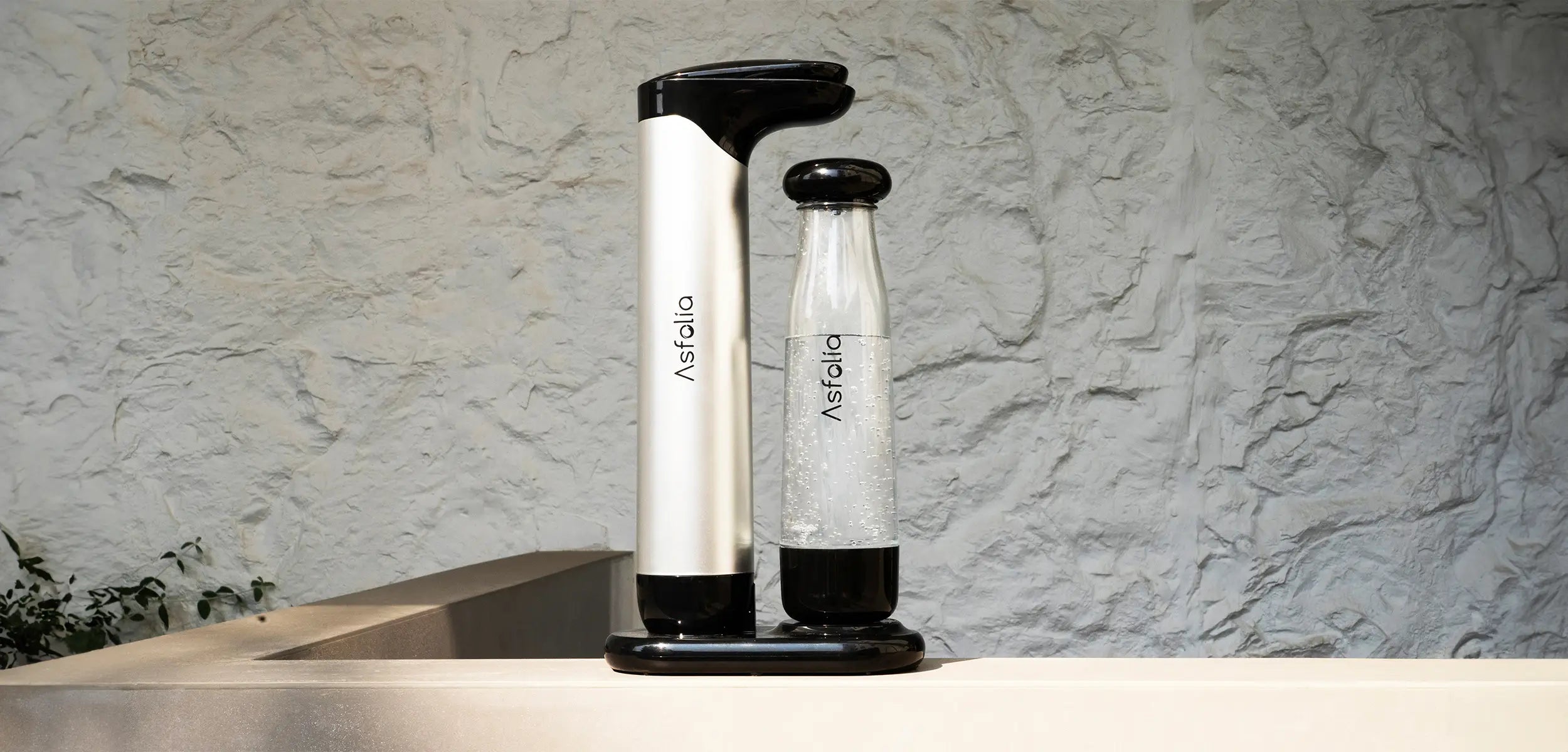 Oakleaf Sparkling Water Maker - Make Sparkling Water at Home